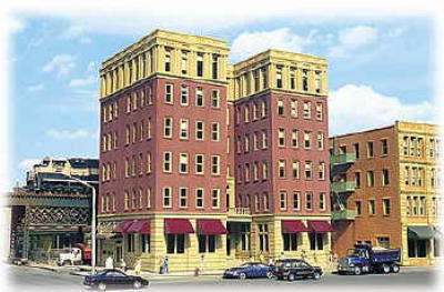 Bachmann Spectrum HO Scale Cityscenes Ambassador Hotel