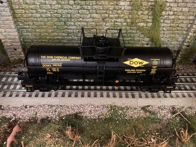 RMT-96899-107 DOW Chemical Company 8,000 Gallon Tank Car (Single Car ...