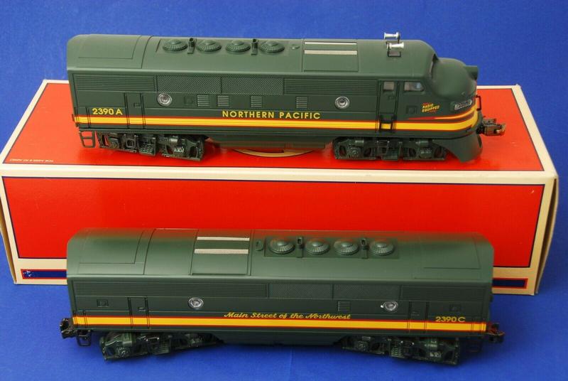 6-18131 Lionel #2390 Northern Pacific F-3 A-B Diesel Engine Set w/TMCC ...