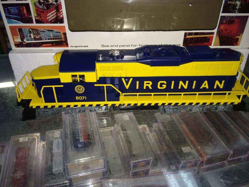 Lionel 8072 Virginian SD-18 Powered LIKE NEW BOX HAS WEAR